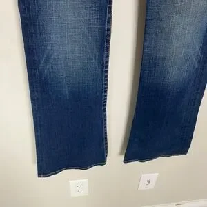 True Religion | Jeans | True Religion Bobby Jeans Low Rise Bootcut ...